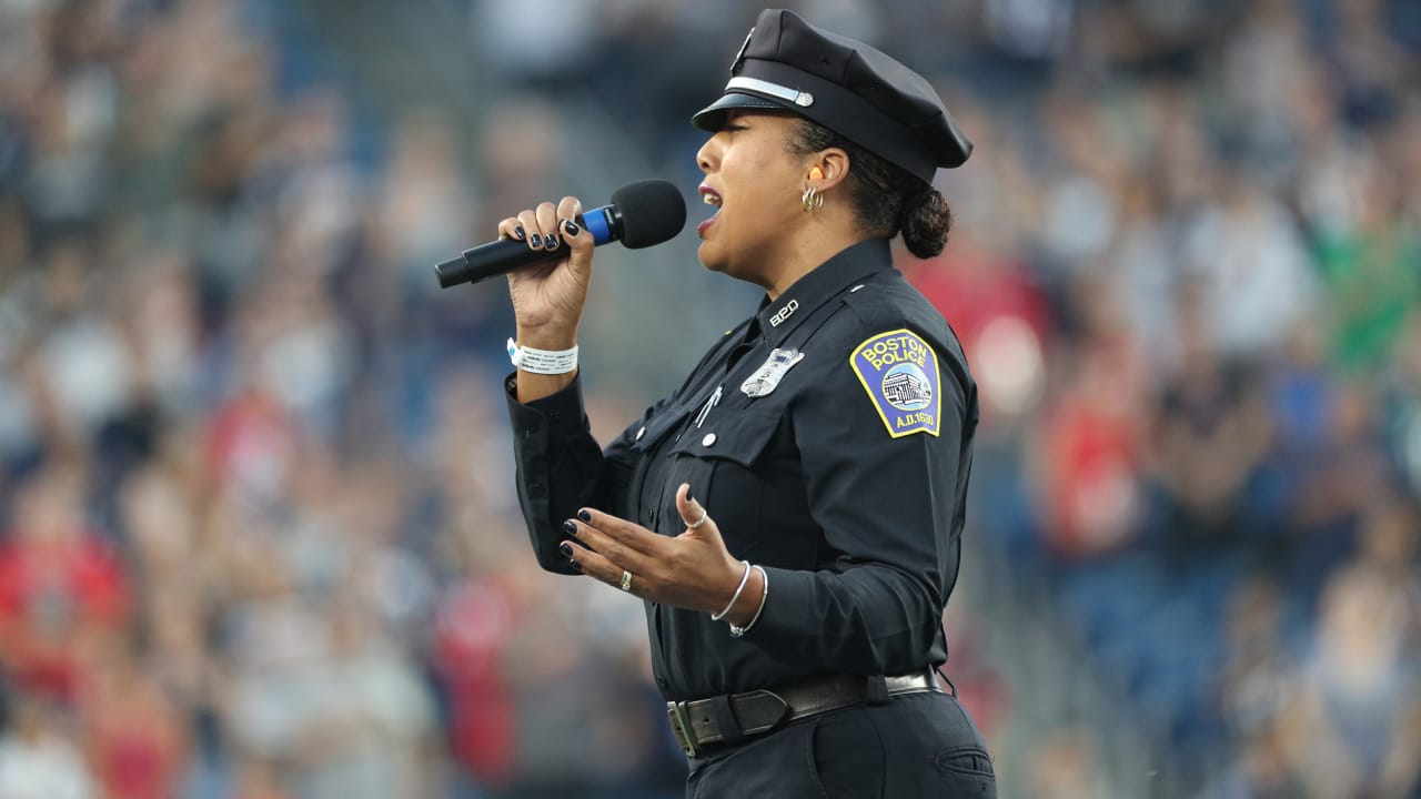 'Cop Pool Karaoke' singer brings cheer during anthem at Gillette Stadium