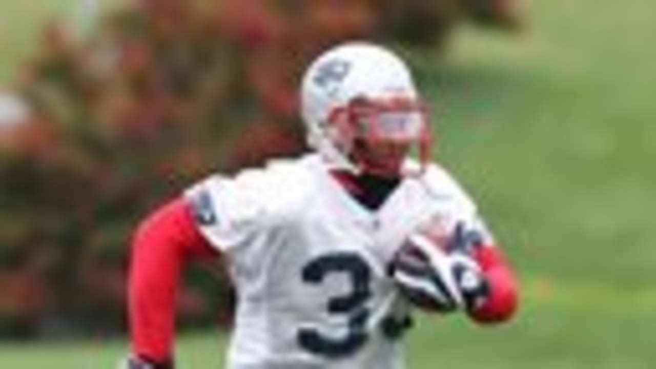 After a decade in NE, Faulk still getting it done