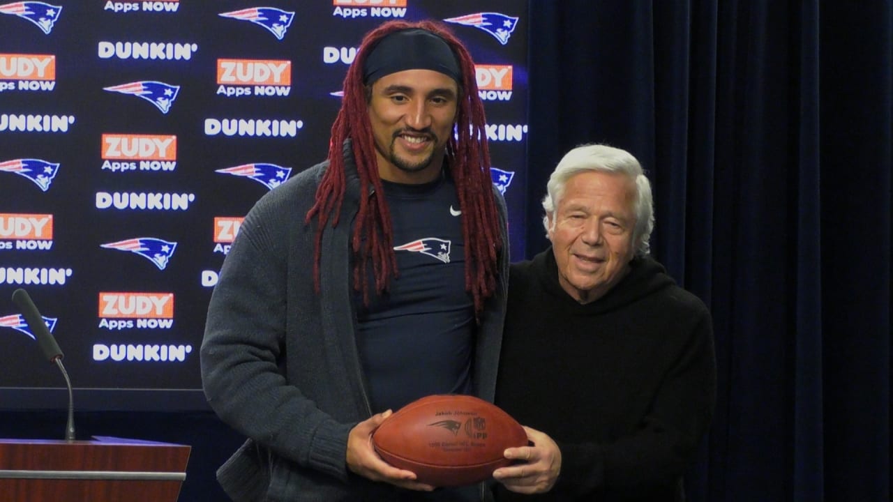 Jakob Johnson Celebrates 1000 NFL Snaps