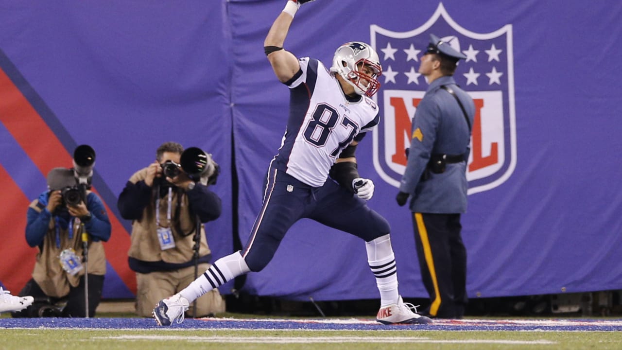 Stock Watch: Stephen Gostkowski, Rob Gronkowski big in big comeback in N.Y.