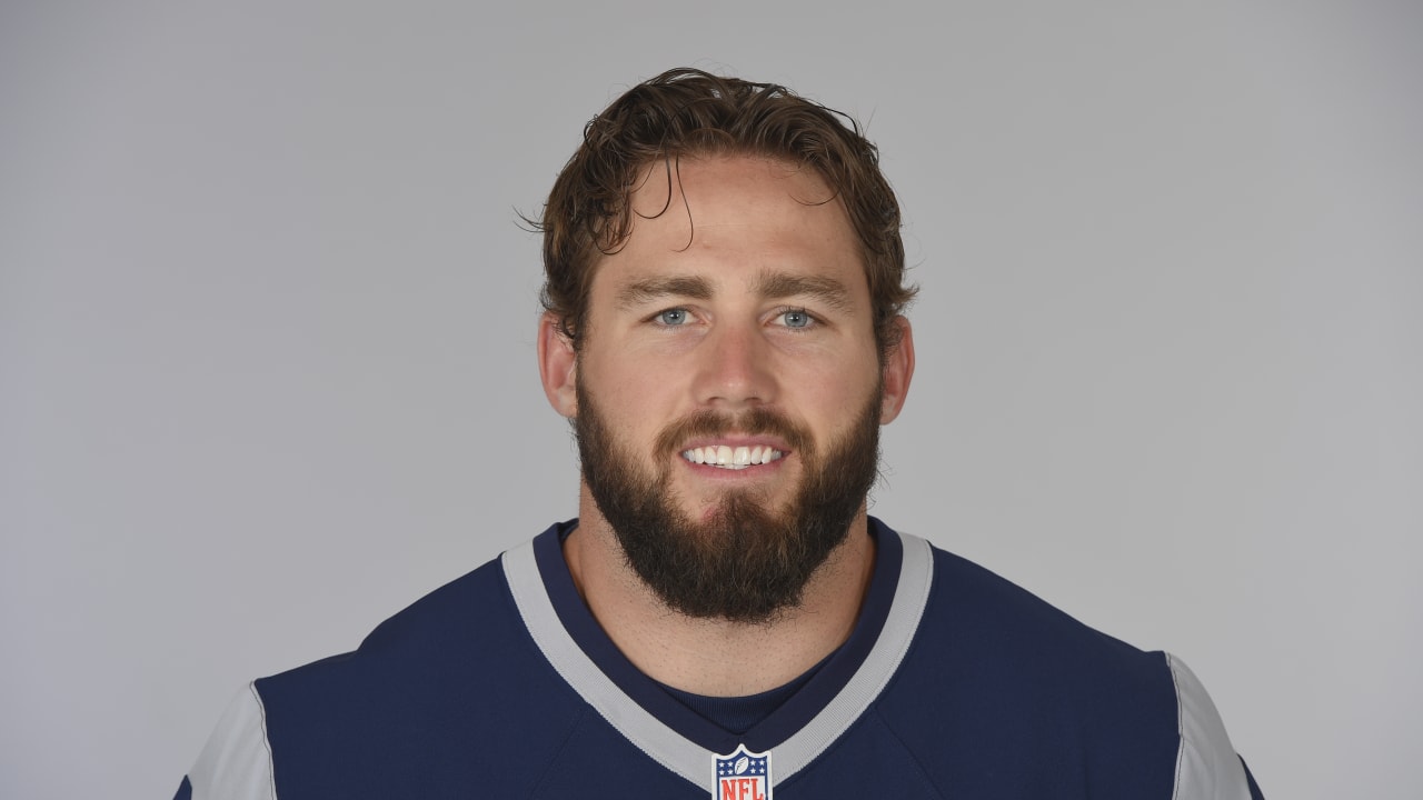 LB Dane Fletcher regresa a los Patriots