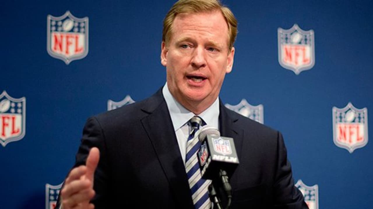 Comella in for a visit