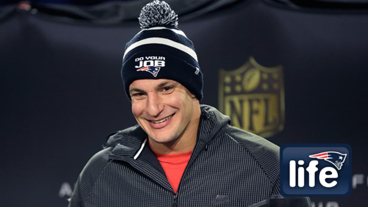 Step-by-step guide to celebrating Gronk's birthday