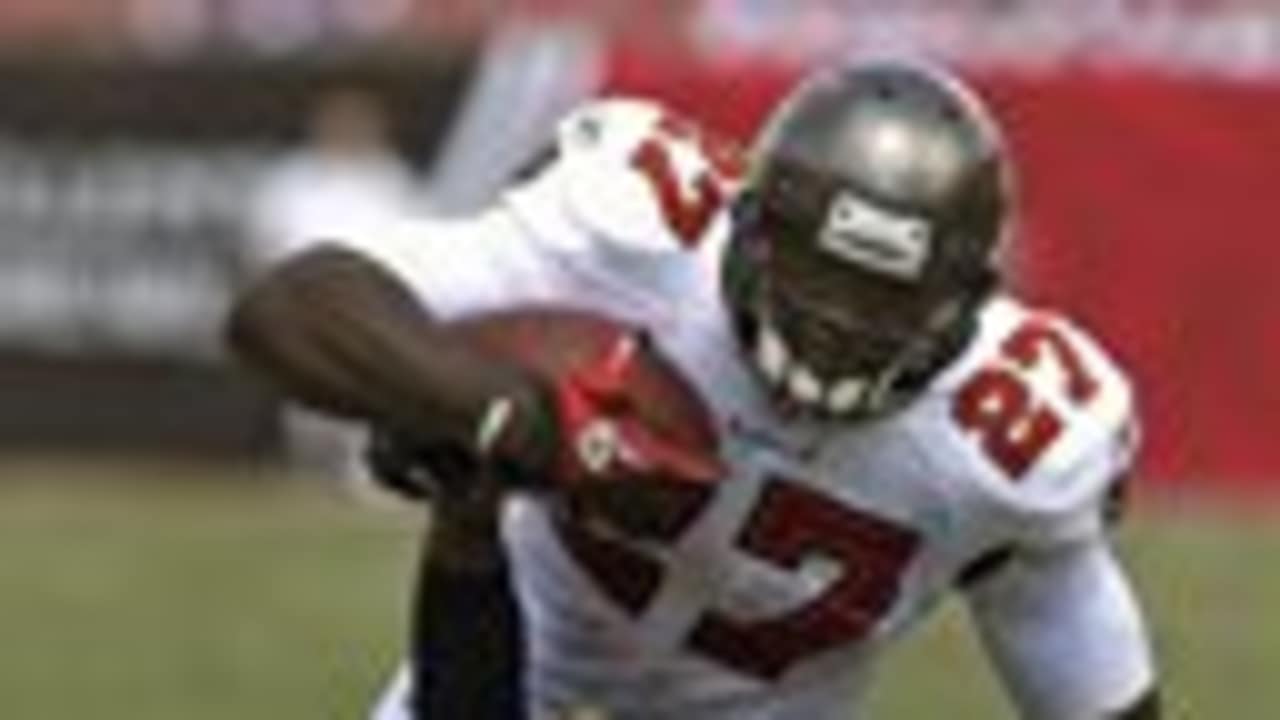 Bucs rookie RB Blount makes most of second chance