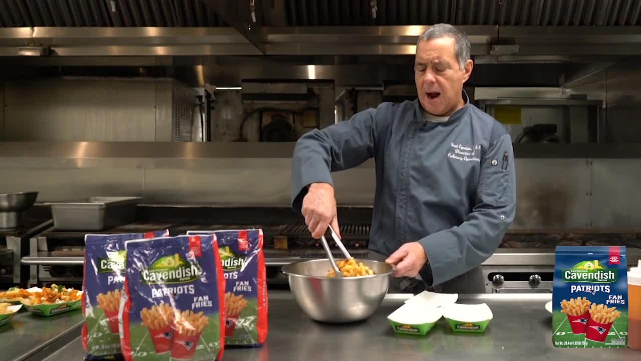 Cavendish Farms Fan Fries: Buffalo Blue Fries