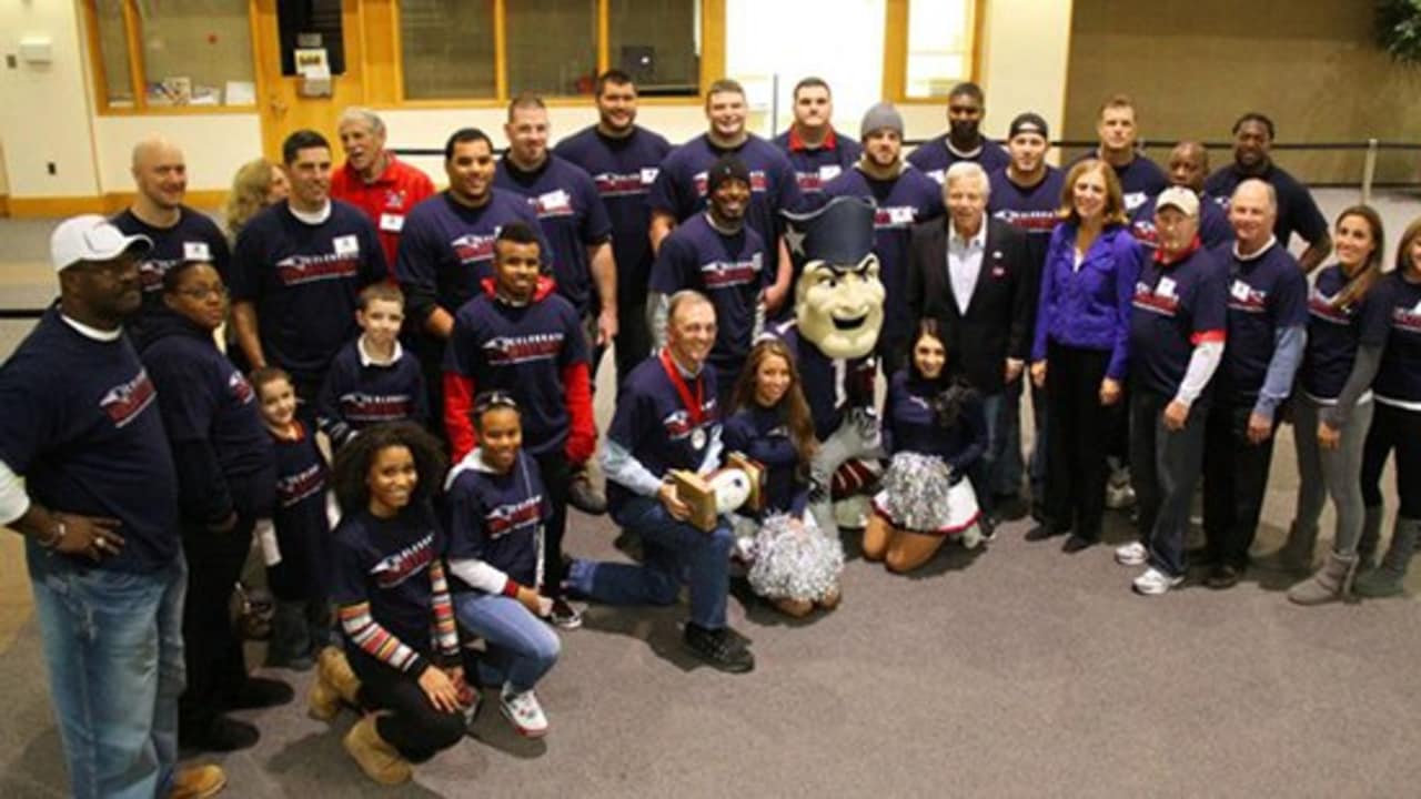 Steelers celebrate Super Bowl title with a parade