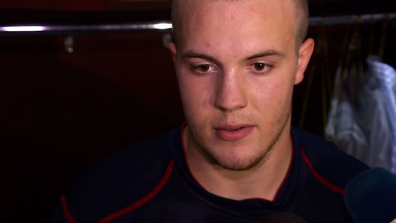 As Favre arrives, Jets cut ties with Pennington