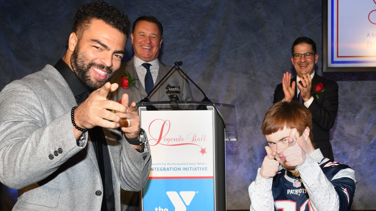 Kyle Van Noy celebrated as community 'legend' at local YMCA