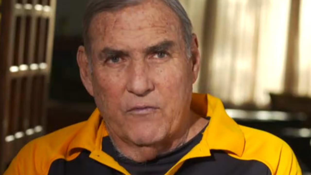 Tom Martinez, Brady's longtime mentor, passes away at 66