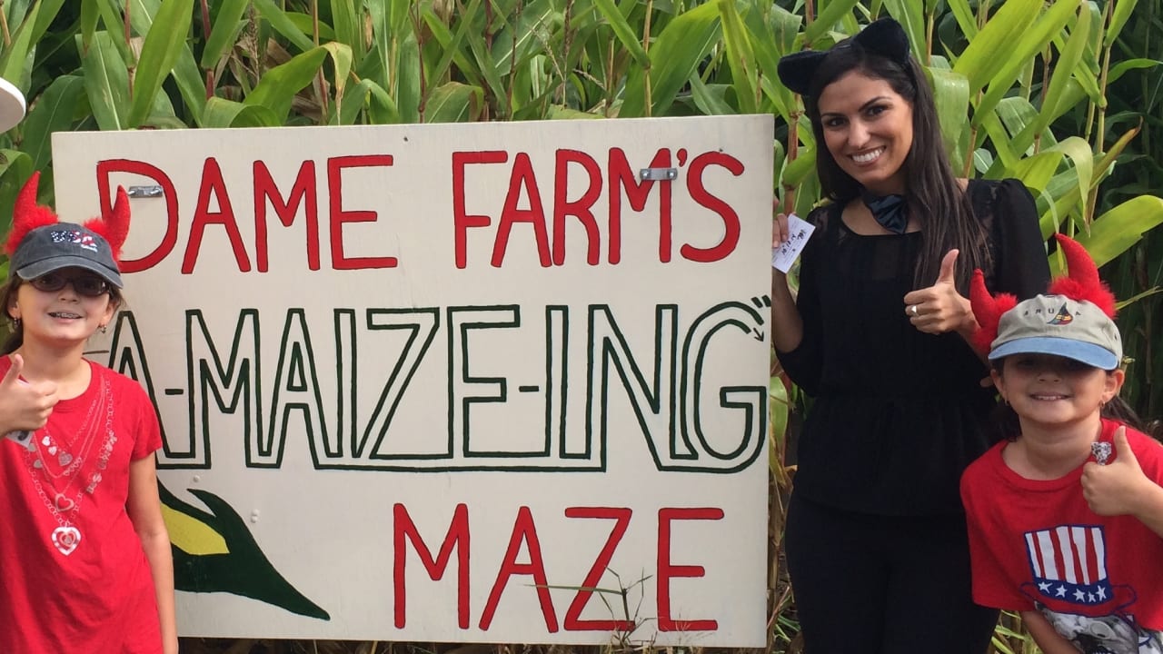 Junior Patriots Cheerleaders Visit Dame Farm and Orchard