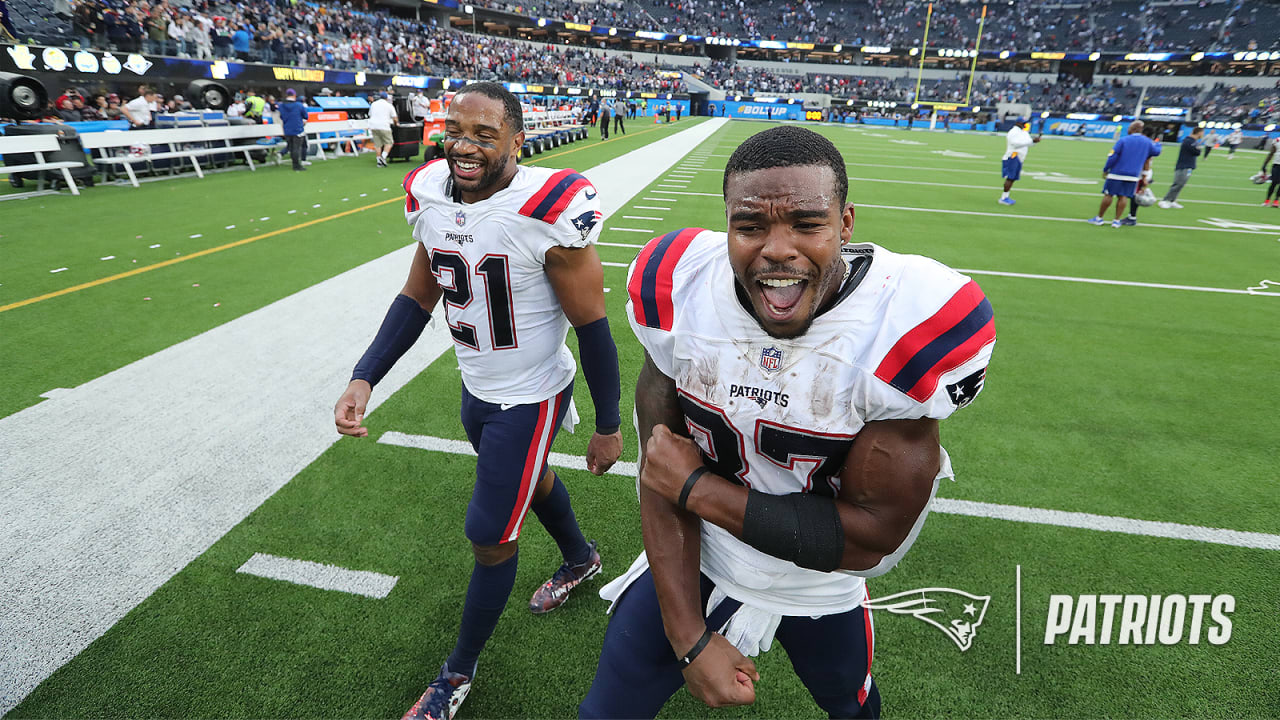 NFL Notes: Pats working into the mix