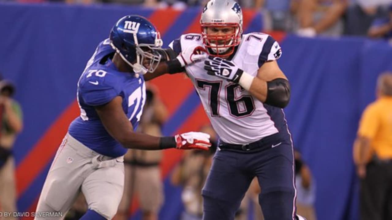 Raiders sign RB Jordan to five-year deal