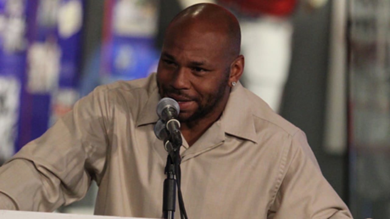 Clutch 3-time champion Faulk calls it a career