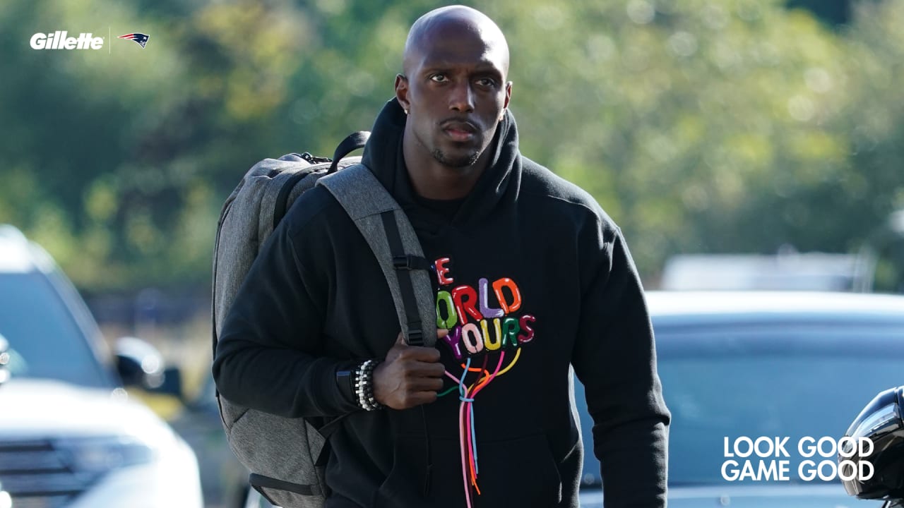 Photos: Pregame Week 3: Inside the Patriots Locker Room and Player ...