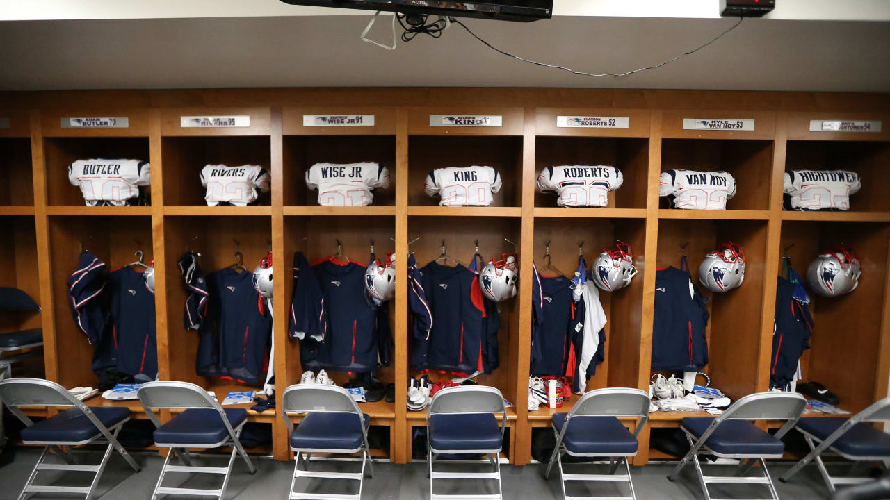 Pregame Week 3: Inside the locker room and player arrivals