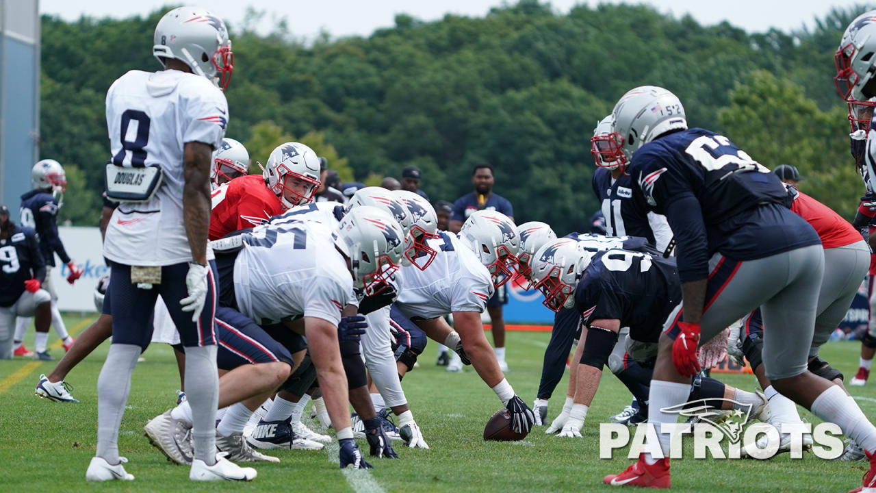 10 Things to Watch For As Padded Practices Begin at Patriots Camp