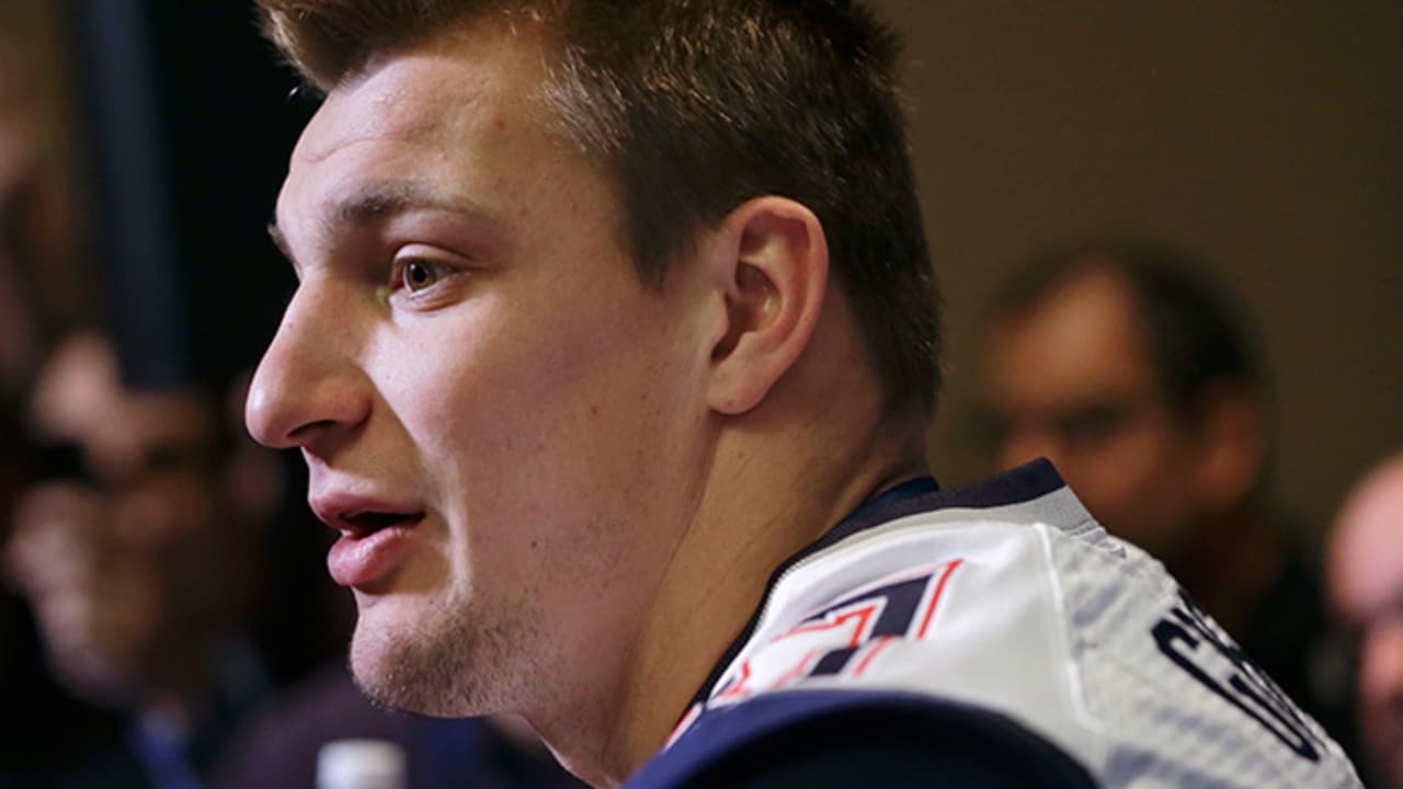 Gronkowski healthy and appreciative; Wednesday SB Notes