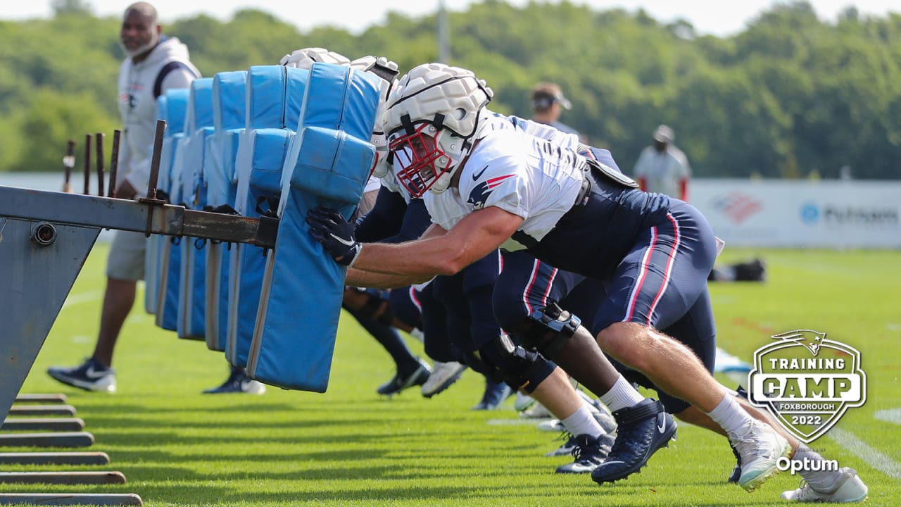What Stood Out in the Trenches in First Padded Practice at Patriots Camp