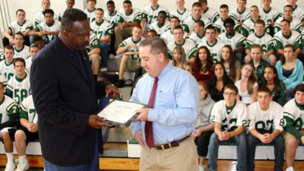 Paul Funk Named Patriots High School Coach of the Week