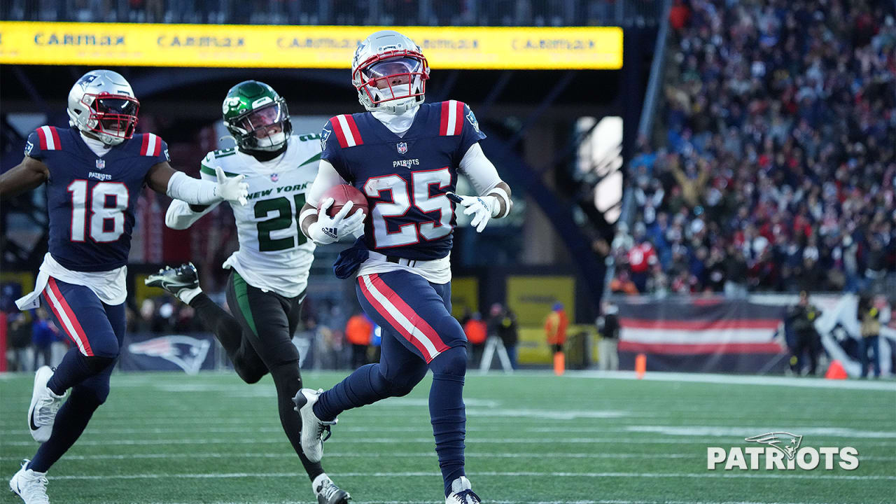 Game Notes: Marcus Jones returns a punt 84 yards for game's only touchdown