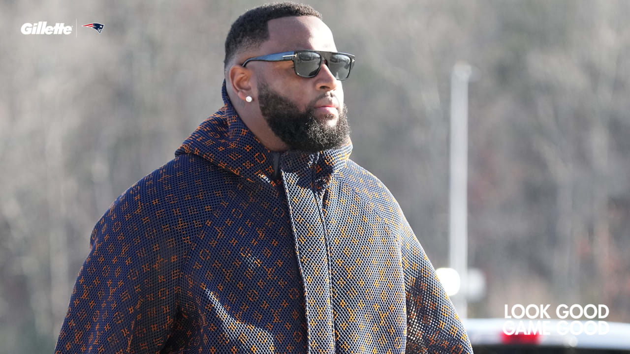 Photos: Pregame Week 16: Inside the Patriots Locker Room and Player ...