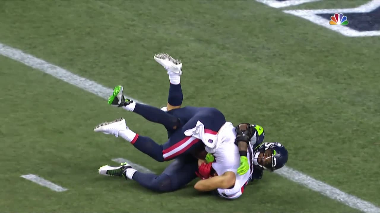 Julian Edelman catches for a 33-yard Gain vs. Seattle Seahawks