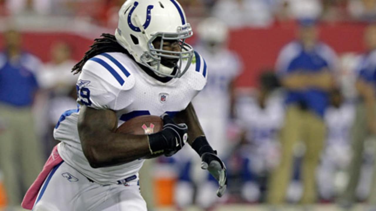 Report: Addai visits Patriots