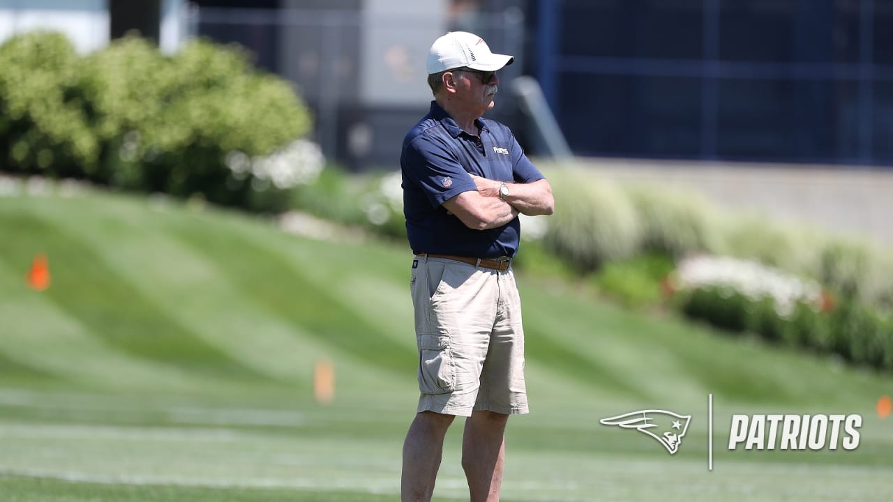 Patriots News Blitz 6/17: Ernie Adams gets a tribute during final practice
