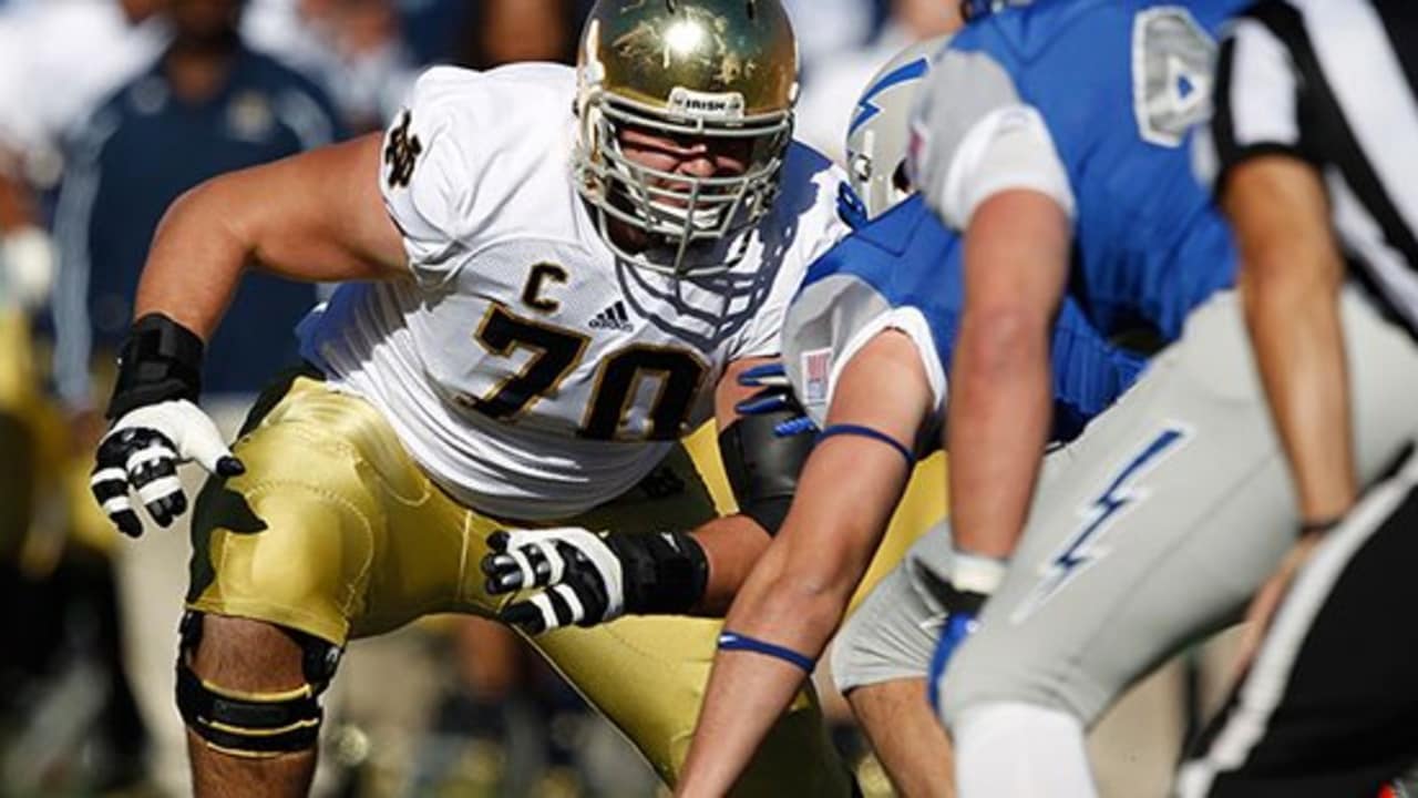 Bobby Grier named Houston NFL 2002 Associate Director of Pro Scouting