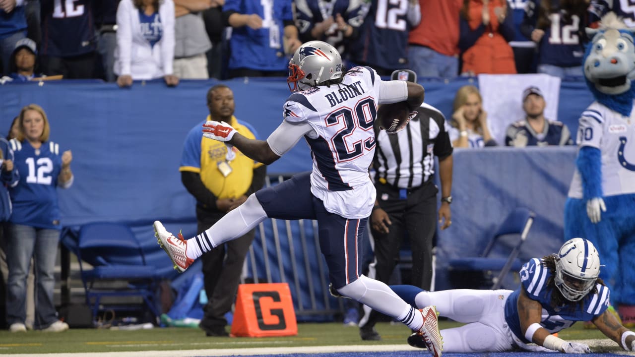 Patriots at Colts: Week 6