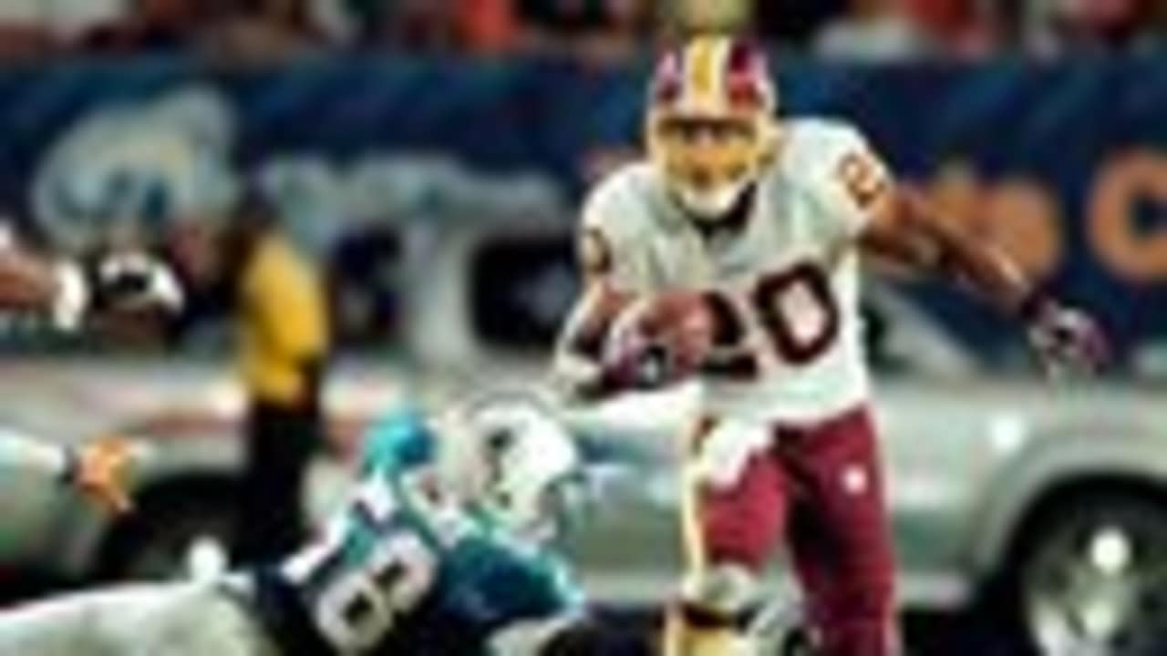 Pats Sign RB Chad Morton, G Bryan Anderson and Two 2005 Draft Picks