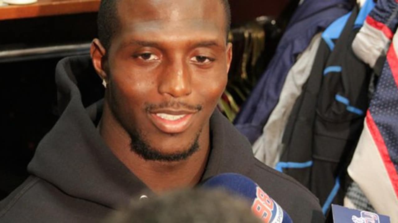 Brown officially retires with Raiders