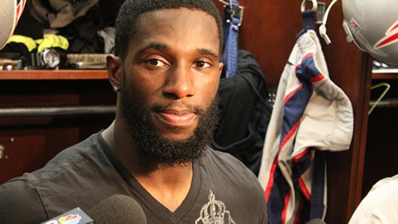 Patriots release CB Kyle Arrington; sign TE Fred Davis and OL Kevin Hughes