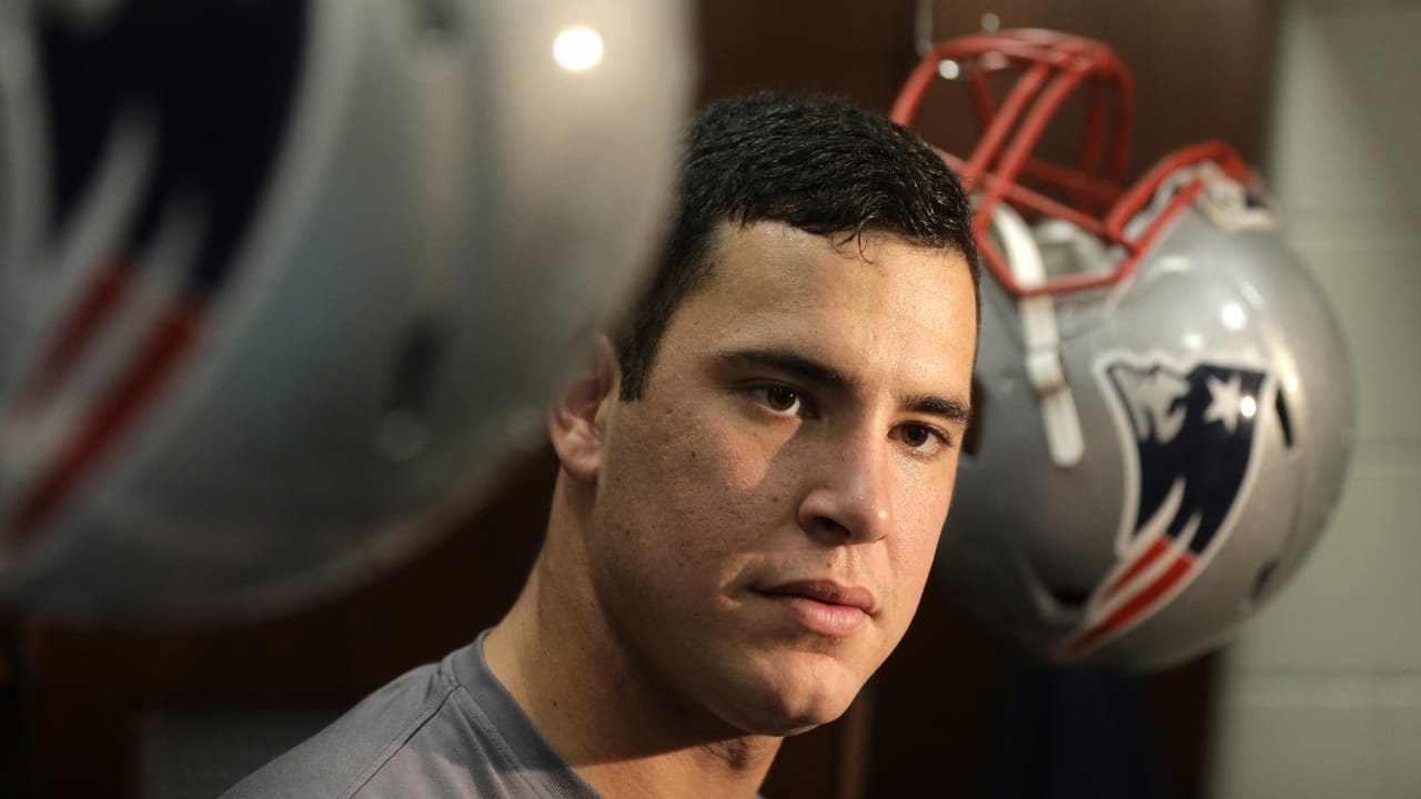 Double duty a snap for Cardona; 11/11 notes