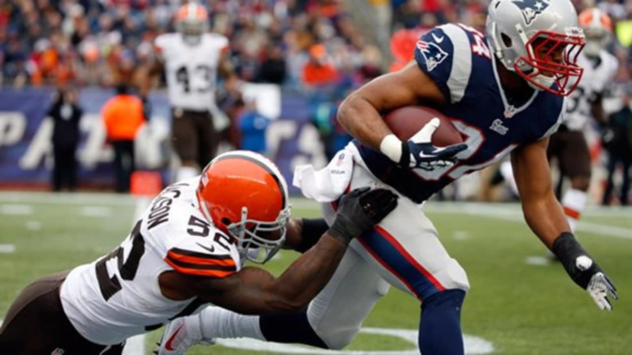 NFL charities present Light Foundation with $35,000 gift