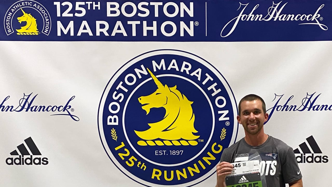 Photos: Patriots represented at 2021 Boston Marathon