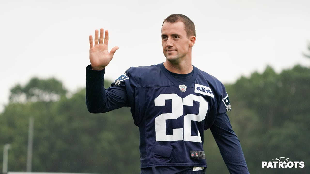 Patriots' Cody Davis named NFLPA Community MVP for Week 3