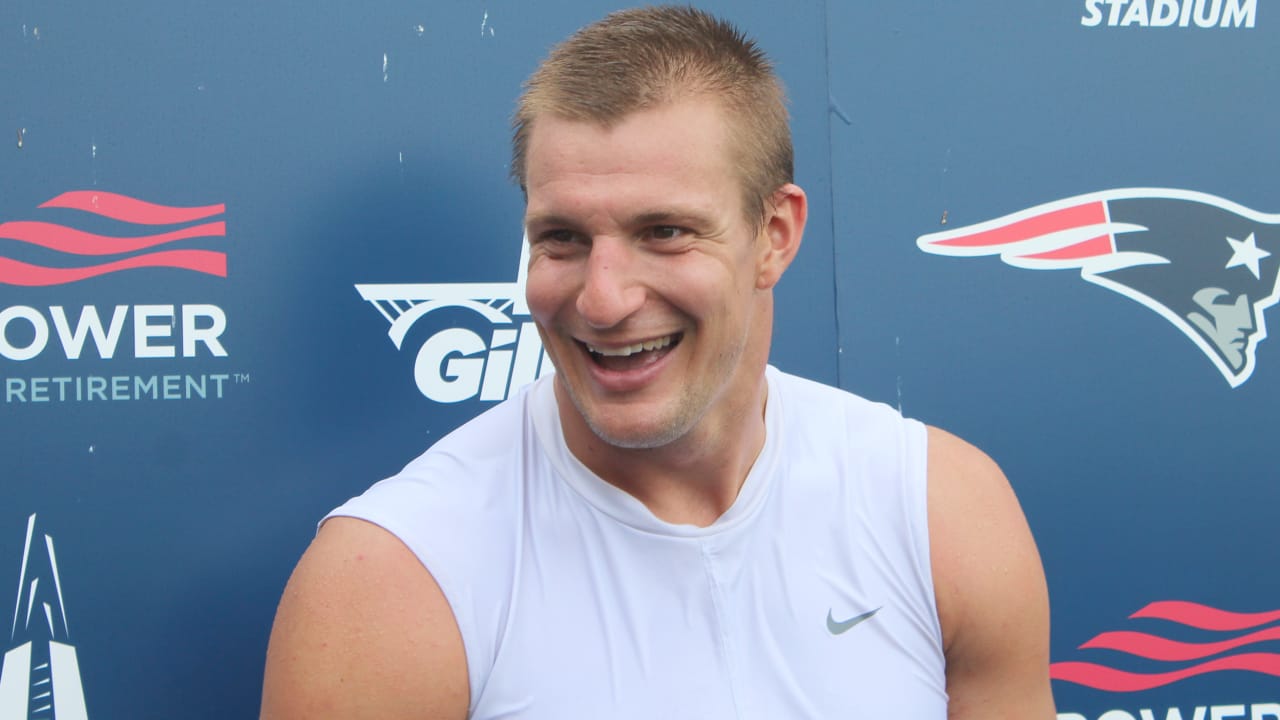 Rob Gronkowski 8/1: 'He used to be mean to me'