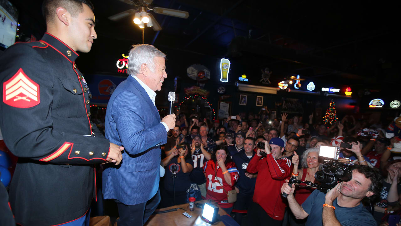 Patriots fans party in San Diego