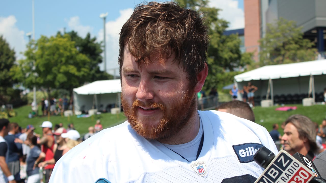 Joe Thuney 7/27: 'We're trying to work together as a unit'