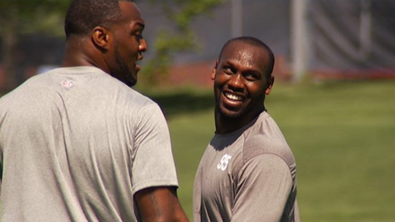 Patriots release Slade