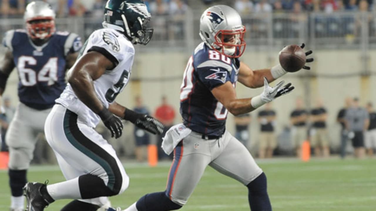 Patriots release five players