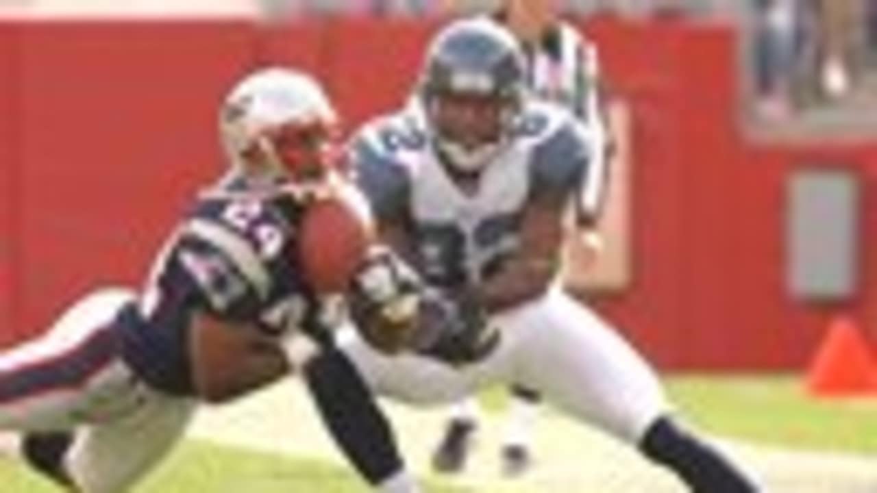 Early turnovers key Patriots win