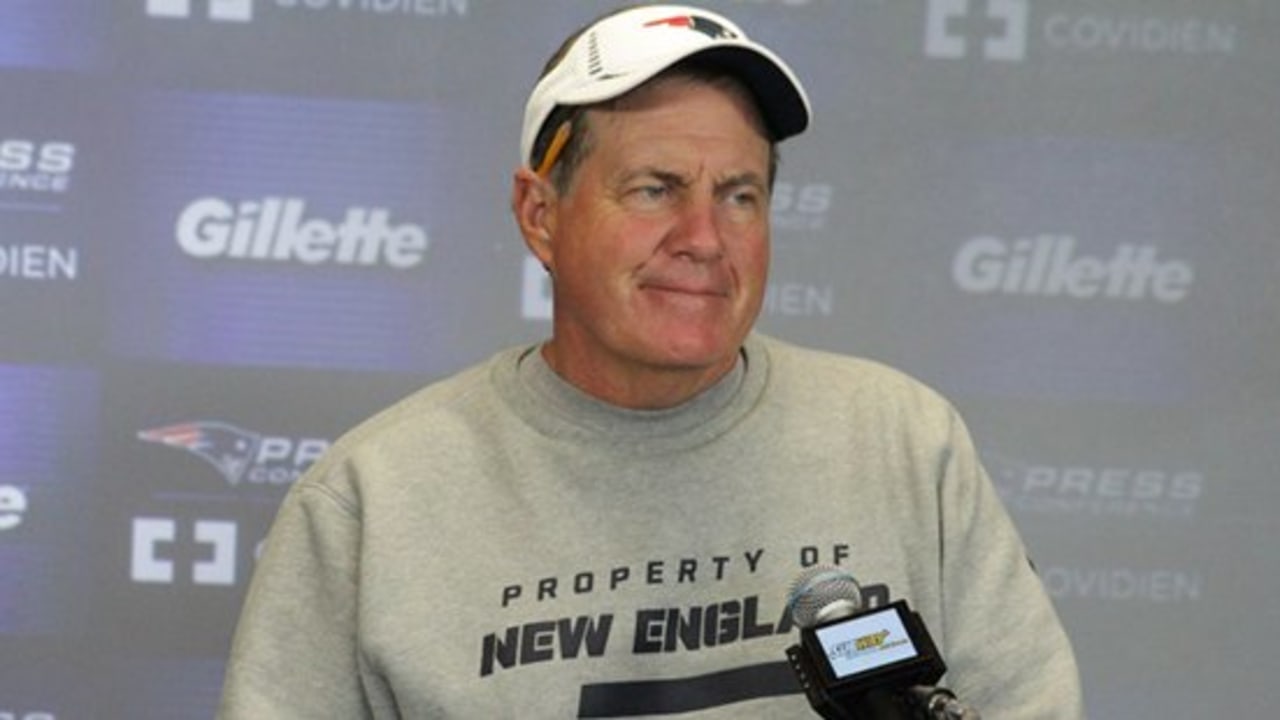 Chiefs' Holmes on track for 32 touchdowns