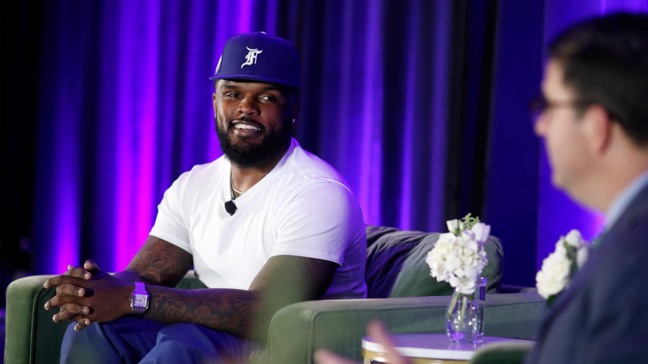 Patriots captain Ja'Whaun Bentley shares story of housing insecurity at ... Patriots captain Ja'Whaun Bentley shares story of housing insecurity at ...