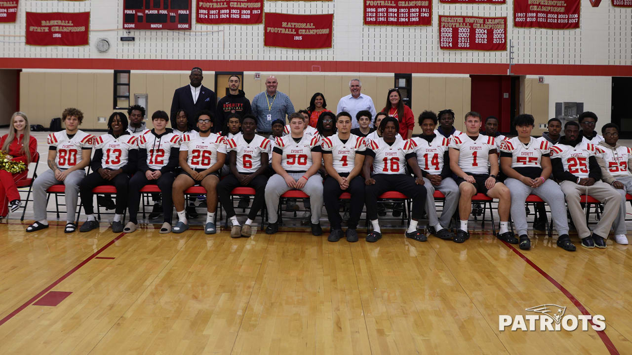 Everett High School's Justin Flores Named the New England Patriots ...