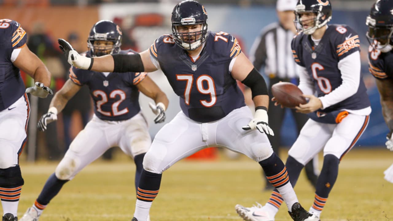 Patriots acquire G Ryan Groy in a trade with Chicago