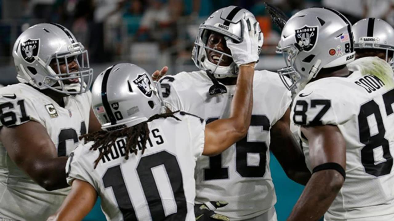Social Reactions From The Oakland Raiders Week 9 Win