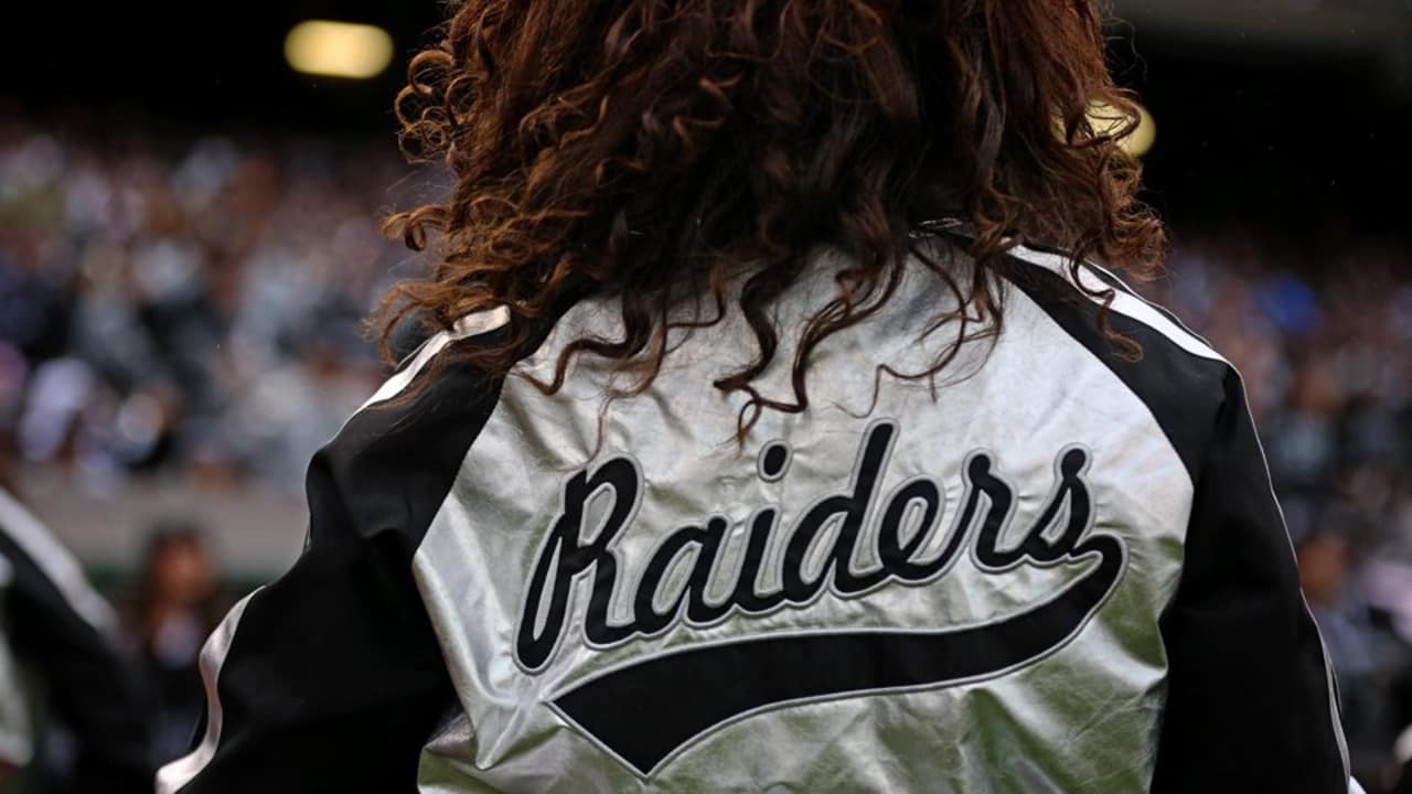 Oakland Raiders Best Moments Of 2016: Raiderettes