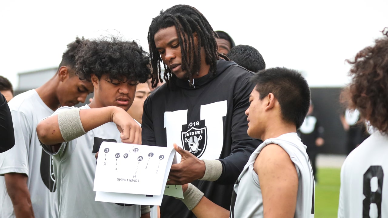 Oakland Raiders host 7-on-7 youth camp at team facility in Alameda